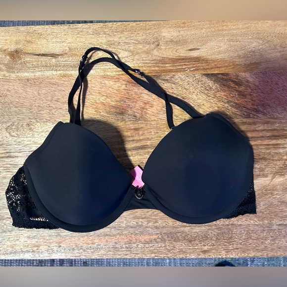 Victoria's Secret | Intimates & Sleepwear | Black Lace Bra Pink ...